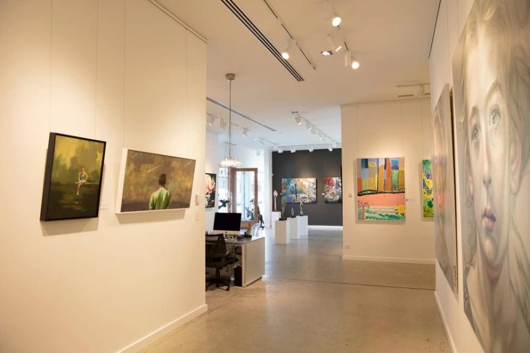 Art Gallery Exhibition Layouts: Showcasing Artwork with Strategic ...